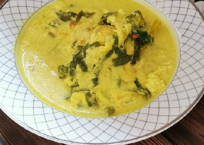 Resipi Telur itik masak lemak cilipadi oleh Mommy Zie - Cookpad