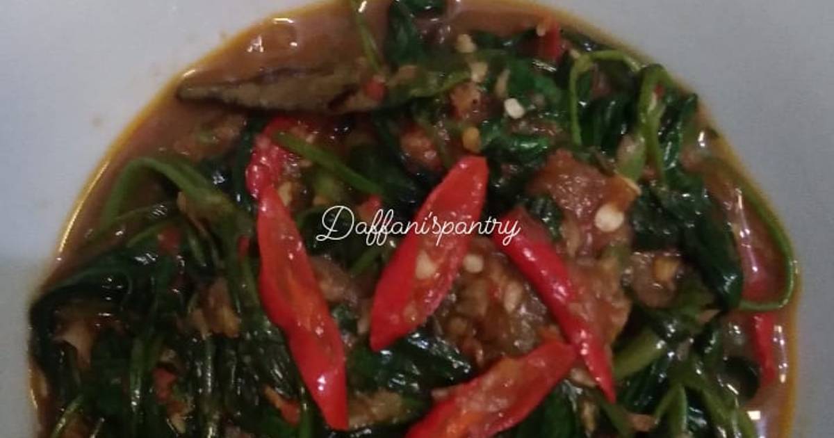 Resep Kangkung bumbu tauco oleh Daffani'spantry - Cookpad