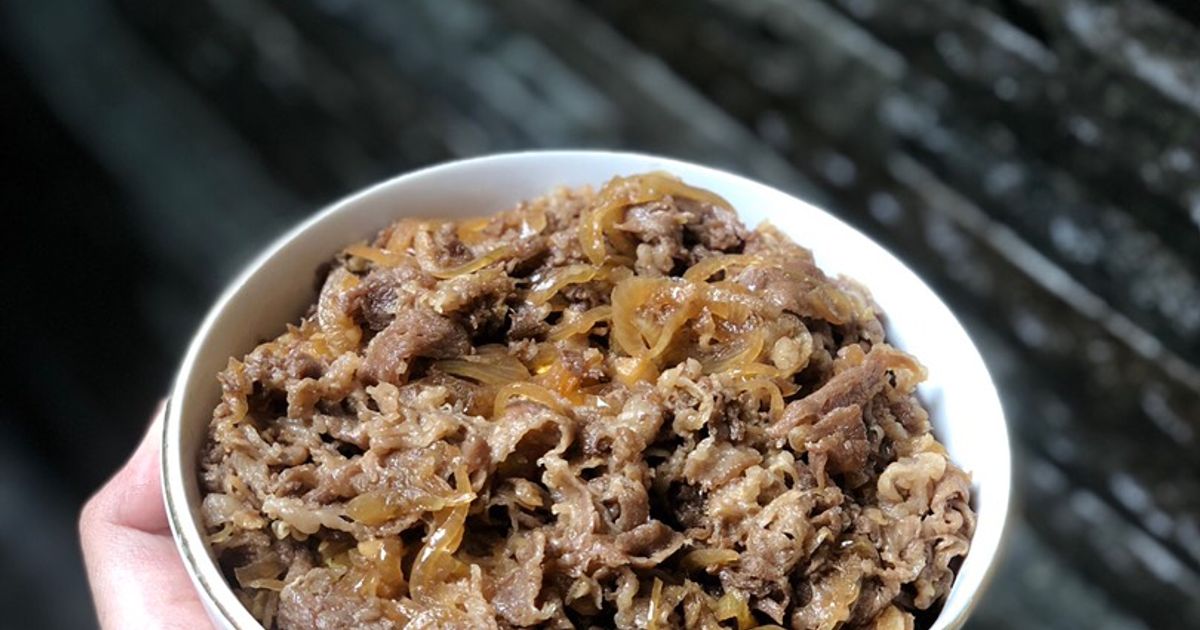 Resep daging yoshinoya gyudon rumahan enak dan mudah - Cookpad