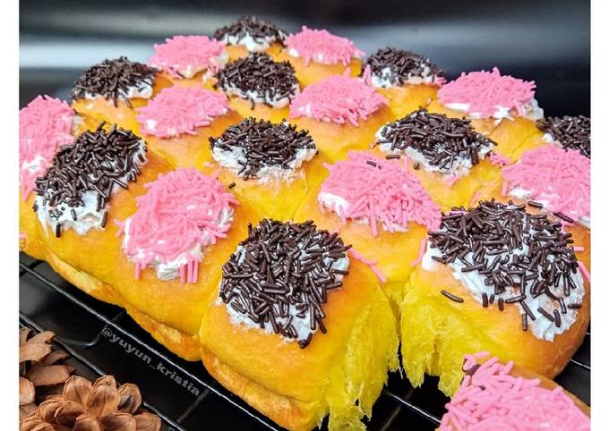 Resep Roti Labu oleh Yuyun Kristia - Cookpad