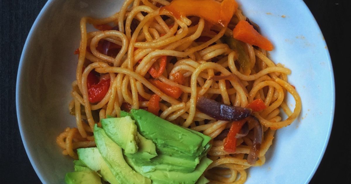 Stir Fry Spaghetti Recipe by Sameera Sood - Cookpad