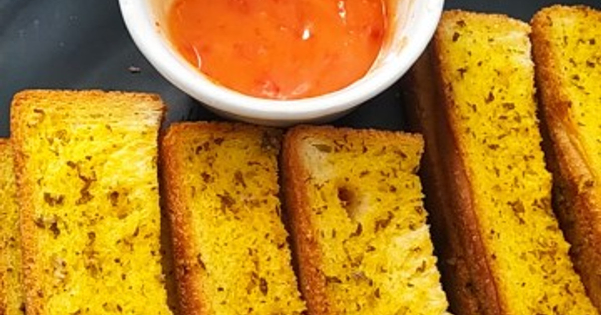 Resep Garlic Bread Pinggiran Roti Tawar 🍞 oleh Citra Amalia - Cookpad