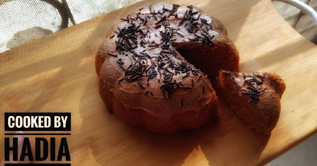 Biscuits cake Recipe by Hadia Hassan 😍 - Cookpad