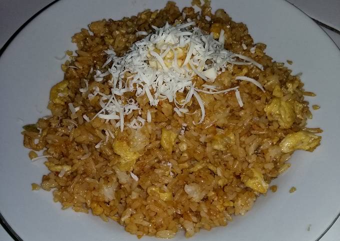Resep Nasi goreng keju simple oleh novi - Cookpad
