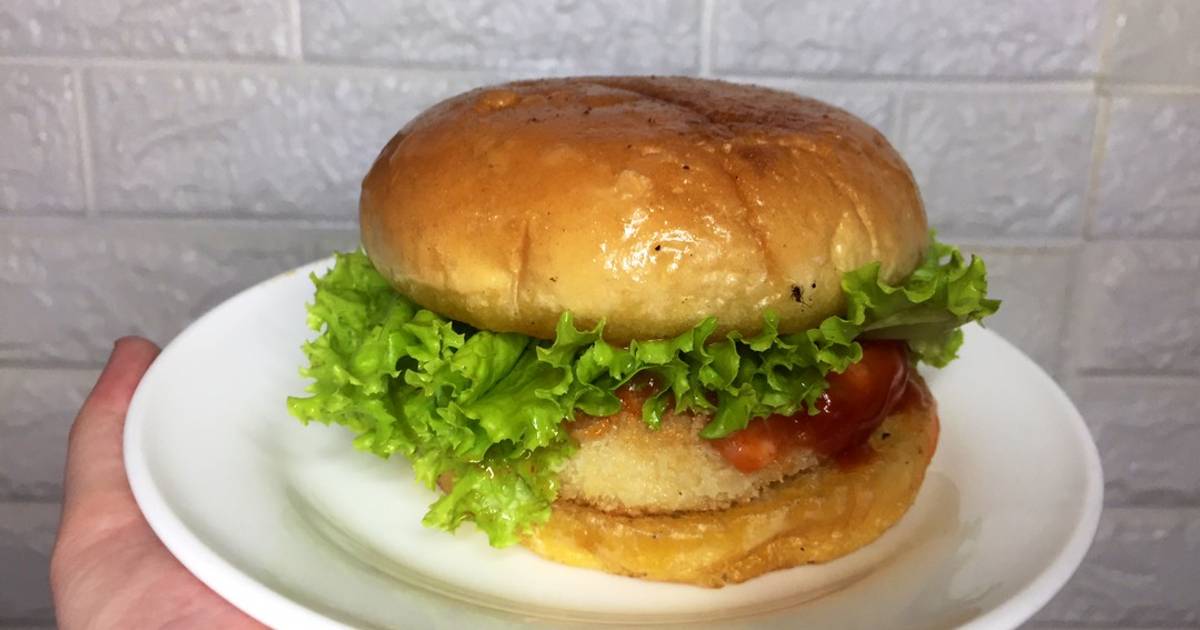 Resep Burger Ayam Katsu Simple 🍔 oleh cooking paw 🧶 - Cookpad
