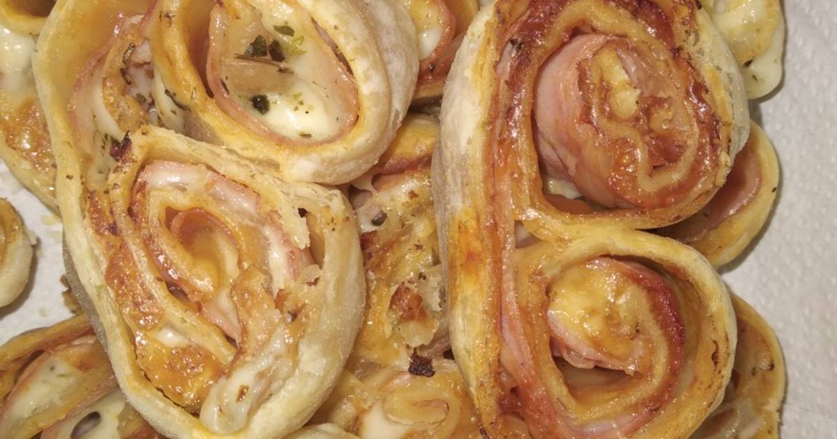 Palmeritas de hojaldre de jamón y queso Receta de 𝒞ℯ𝓁ℯ 𝒞𝒶𝓈𝓉𝒶ñℯ𝒹𝒶 🥰- Cookpad