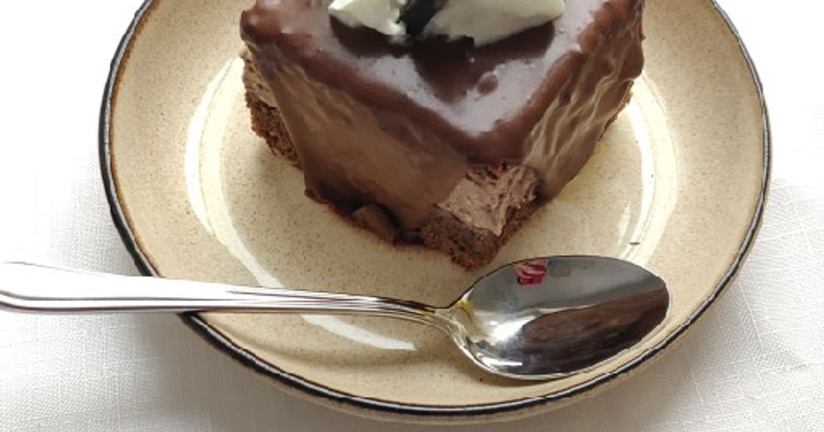 "Amandine" Chocolate Sponge Cake Recipe by Alina Ecaterina - Cookpad