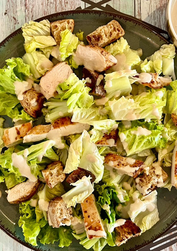 Salade César Au Poulet de Marcsi Jozsa - Cookpad
