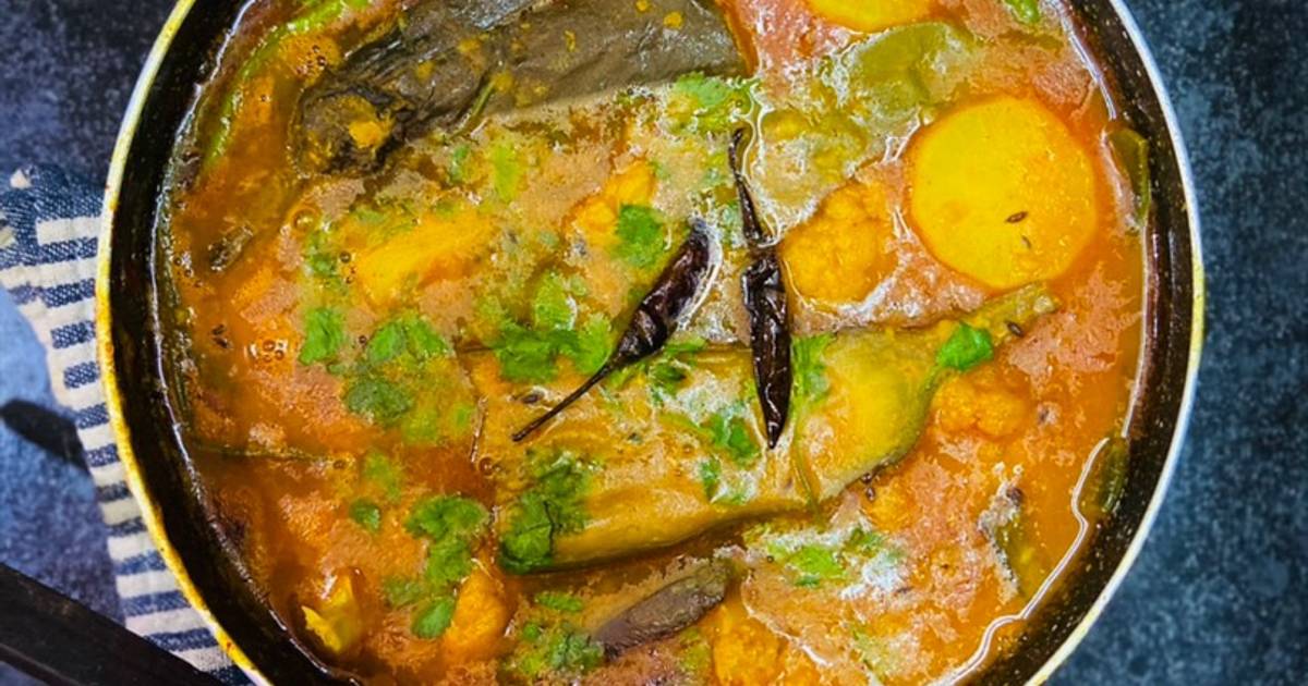 Probal Ghosh দ্বারা মিক্স ভেজ অড়হড় ডাল (Mix veg arhar dal recipe in ...