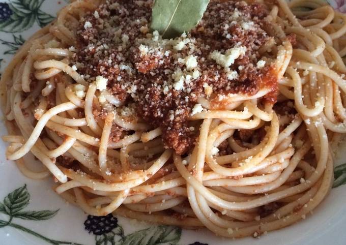 Spaguetti con salsa Receta de Lenka- Cookpad