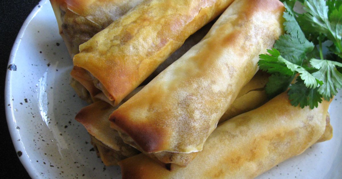 Oven Baked Mexican Spring Rolls Recipe by Hiroko Liston - Cookpad