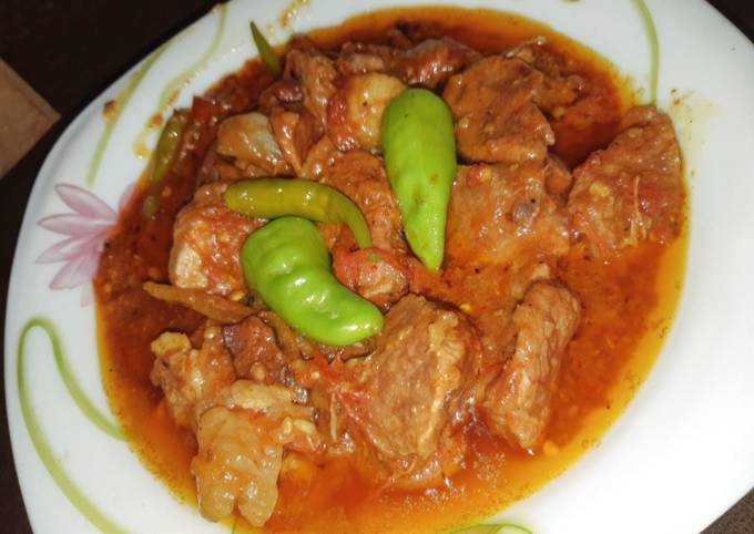 Beef karahi Recipe by Jia Junaid - Cookpad
