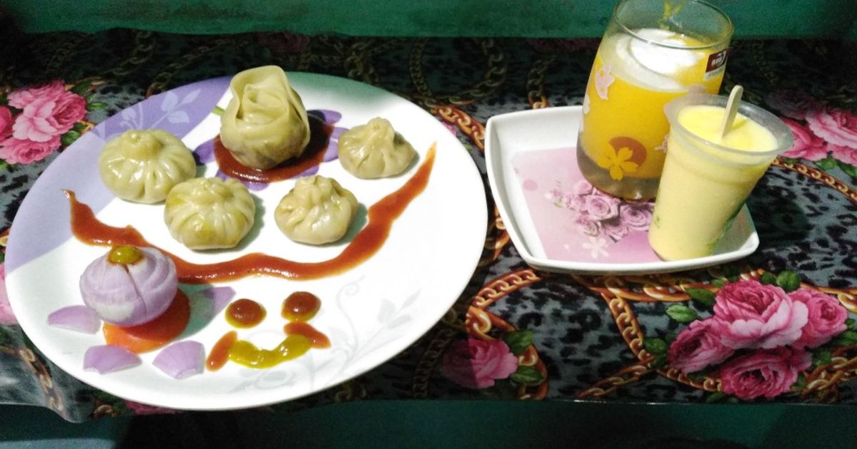 Momos With Mango Shake,Vanilla Icecream Recipe by Kajol Kumari - Cookpad