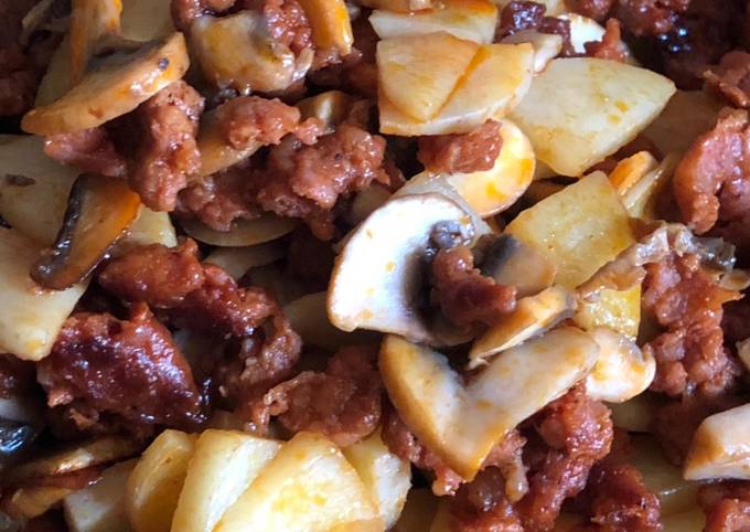 Chorizo con papas y champiñones Receta de Tiza Mosqueda- Cookpad