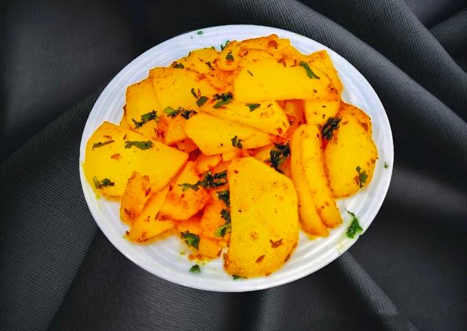 Bateta Nu Chips Nu Shhak Recipe by Juhi Sewani 💕 - Cookpad