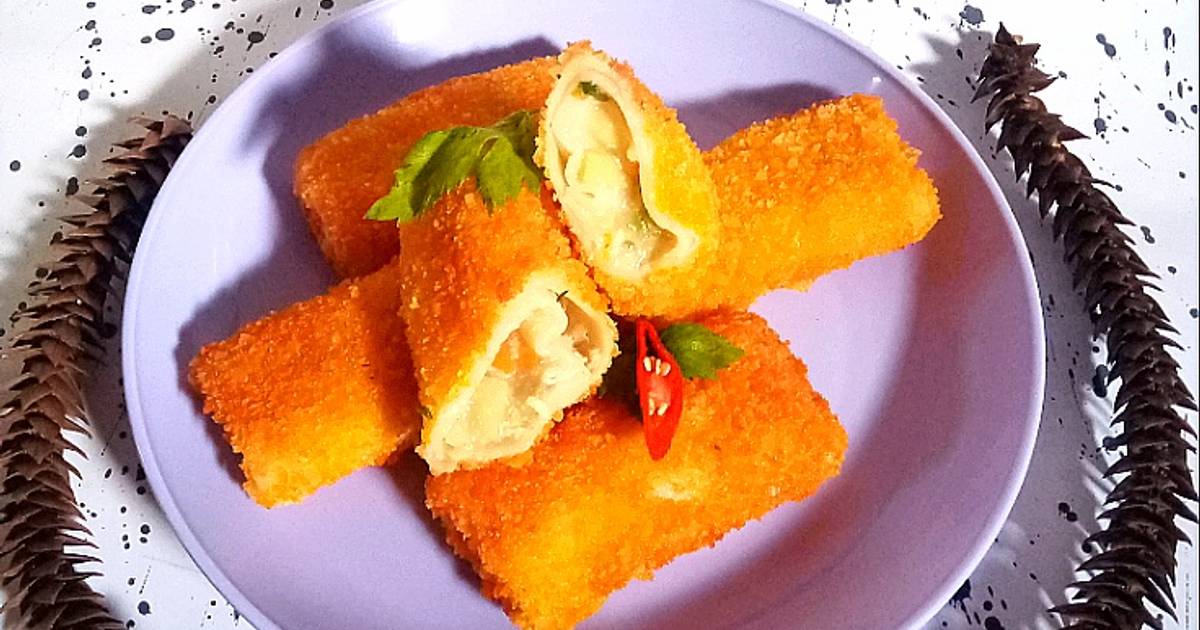 Resep Risol Ragout Ayam Kentang & Wortel oleh Alya Nurfitri🍳 - Cookpad