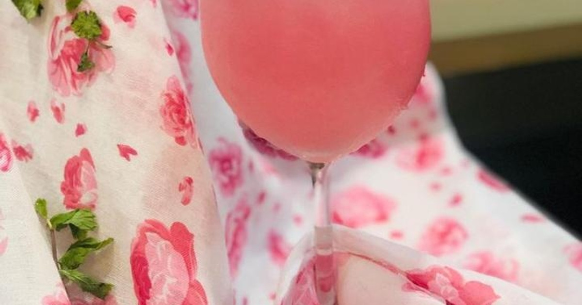 Refreshing pink mocktail recipes to try now