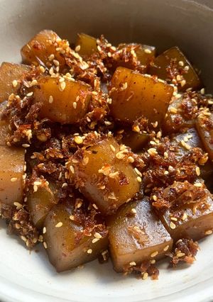 ‘Okaka’ Konnyaku (Konjac & Bonio Flakes) Recipe by Hiroko Liston - Cookpad