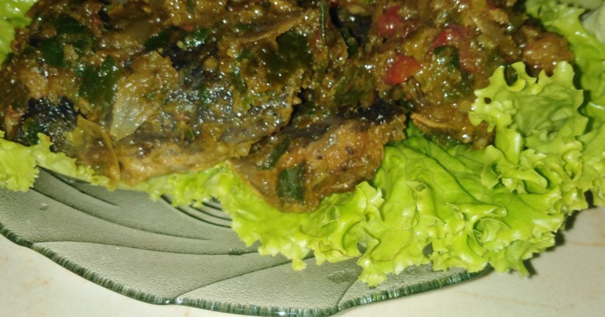Resep Ikan Lele Cabe Ijo oleh Enggal 👩 - Cookpad
