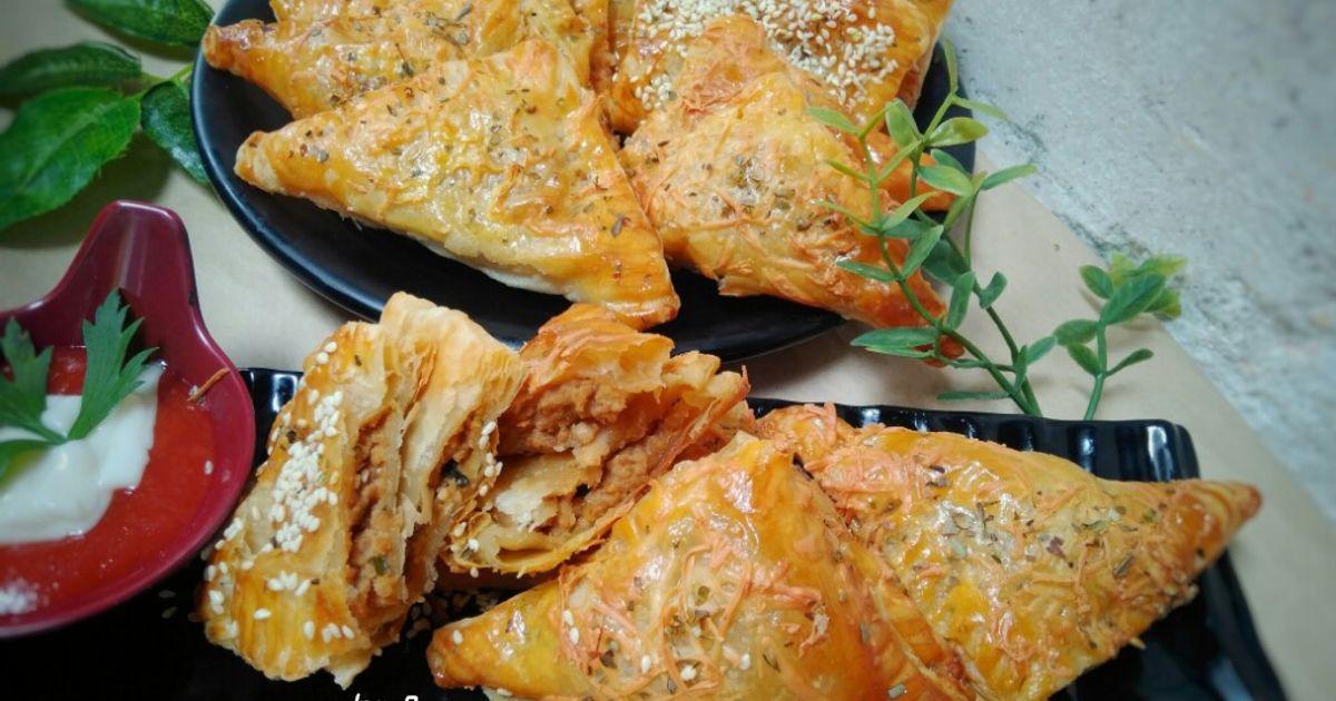 Resep Puff Pastry Isi Ayam oleh Irma Rays - Cookpad