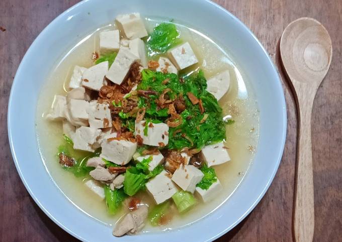 Resep Daun Selada masak Kuah oleh tommy wiriadi putra - Cookpad