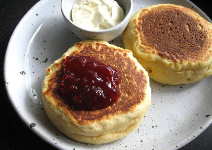Queen Elizabeth II’s Drop Scones Recipe by Hiroko Liston - Cookpad