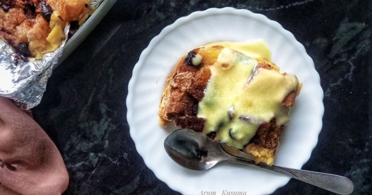 Resep Puding Roti Dengan Saus Vanilla oleh Arum_Kusuma - Cookpad