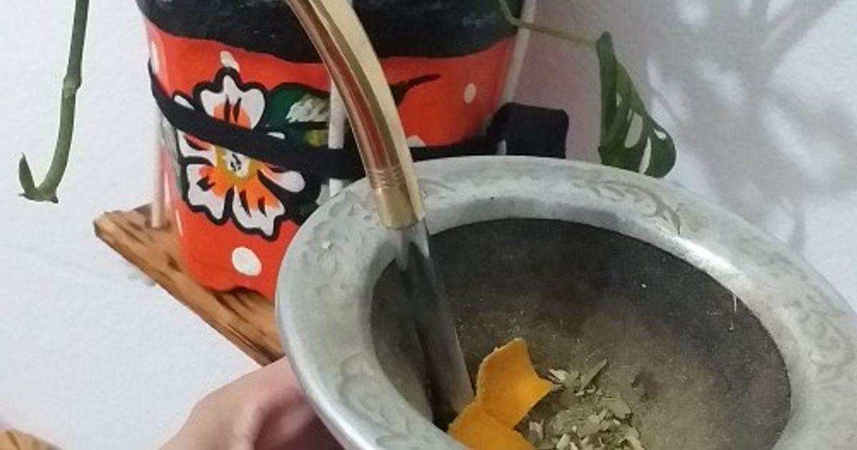 Mate Dulce Con Cascaritas De Naranja Seca Receta de Belen Ulrich