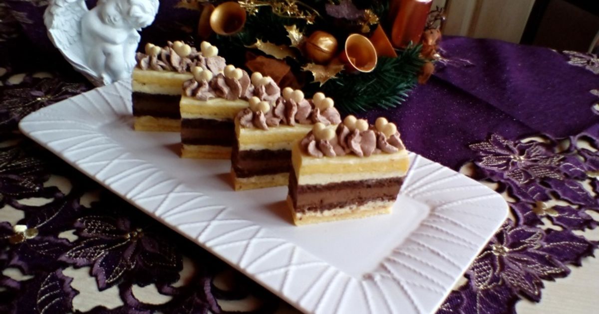 Karácsonyi Csokis Szelet Mogyoróval | Izabela Ráczová receptje ...