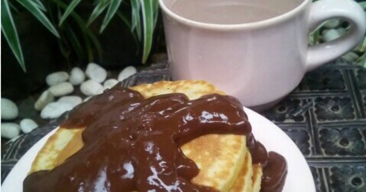 Resep Pancake saus coklat oleh Ade Irene - Cookpad