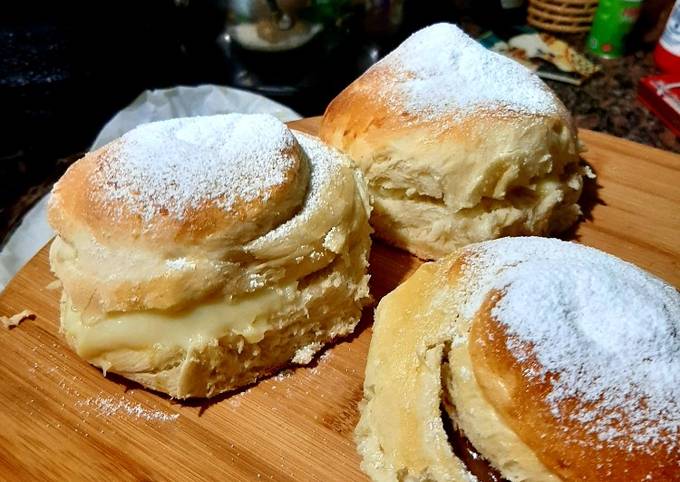 Ensaimadas rellenas de crema pastelera y dulce de leche Receta de ...