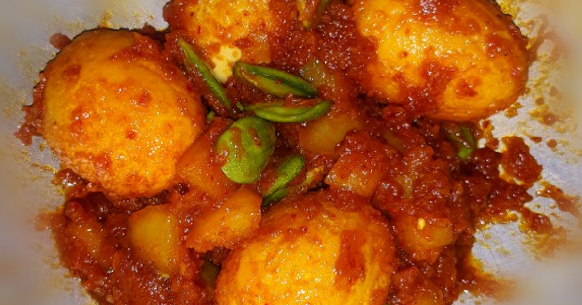 Resep Balado Telur Kentang Pete oleh ErNie - Cookpad