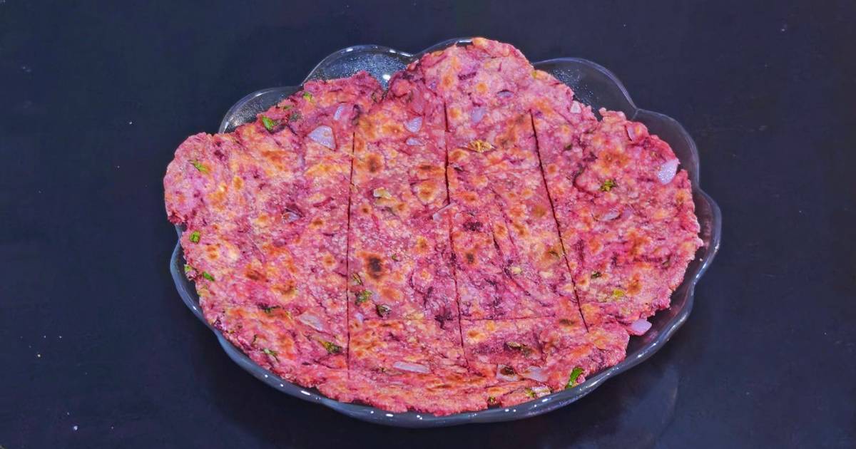 Rich In Iron Beetroot Koki Recipe by Juhi Sewani 💕 - Cookpad