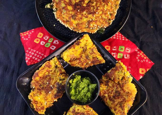 Gujarati Poha Handvo - Instant Poha Pan Cake Recipe by Manisha Sampat ...