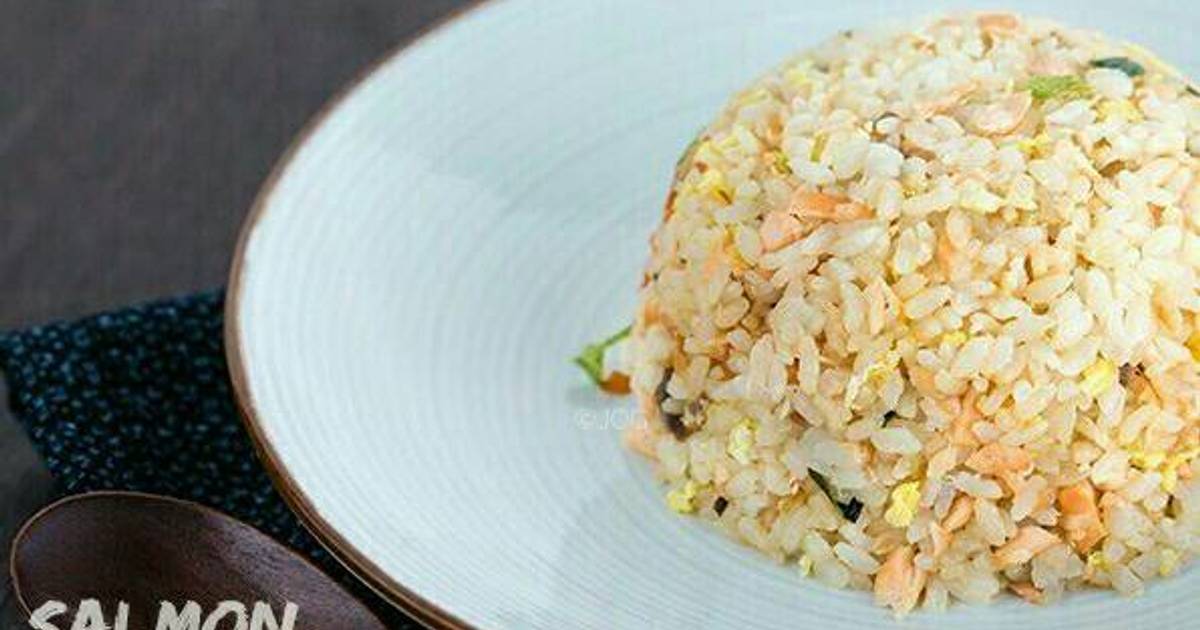 Resep 9. Salmon Fried Rice/Sake Chahan NO MSG oleh Aprilmasak - Cookpad