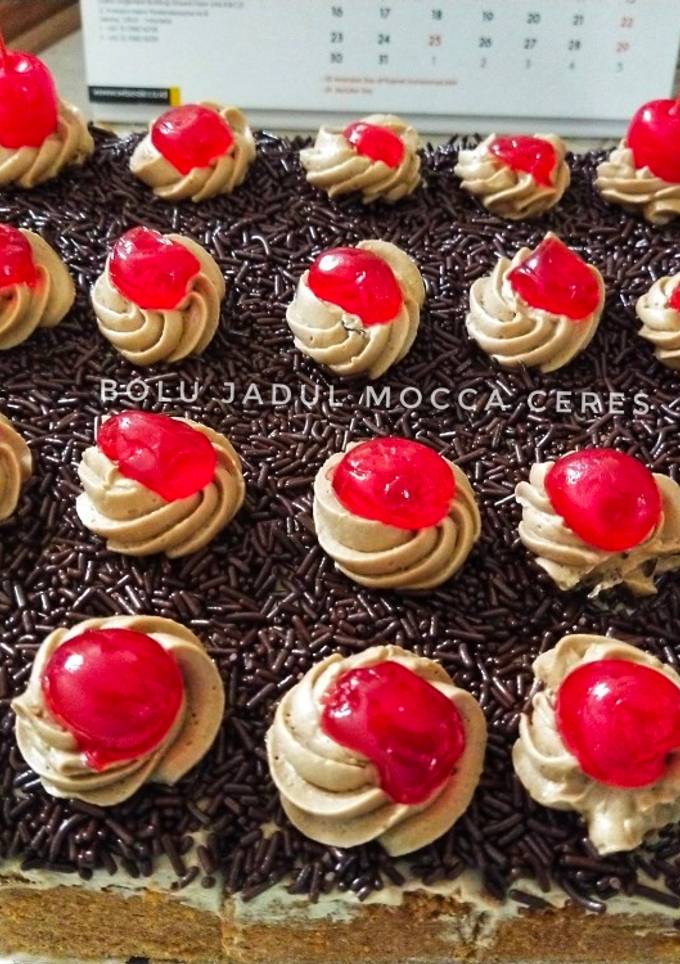 Resep 22* Bolu Potong Mocca Ceres (Bolu Jadul) oleh 𝓘𝓽𝓼_𝓪𝓹𝓡𝓲𝓛 - Cookpad