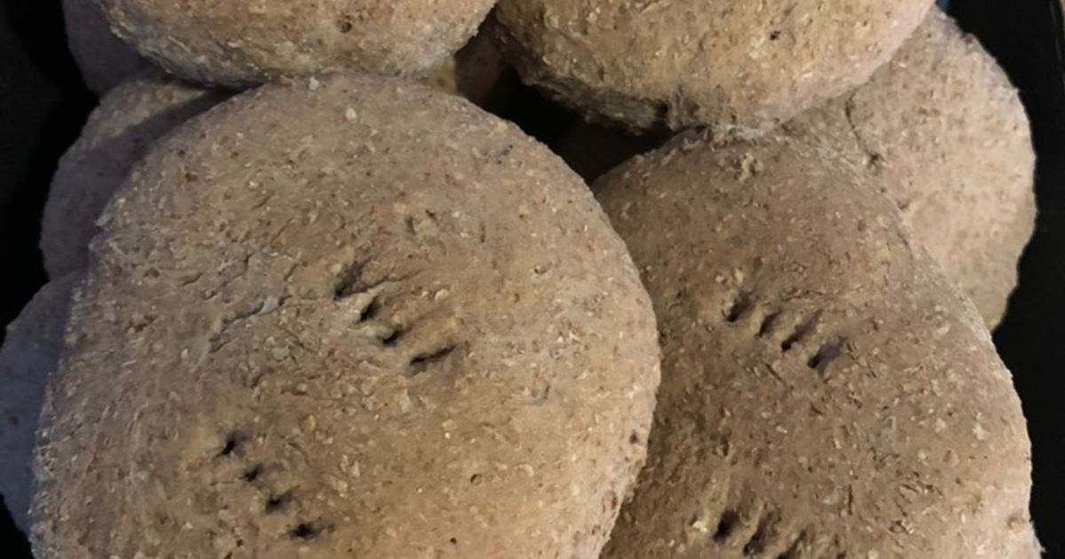 Panecillo Integral Con Nueces En Thermomix Recipe by Jo 2021 - Cookpad