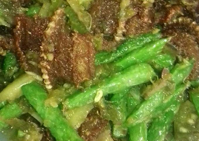 Resep Belut goreng cabe hijau buncis oleh sri salamah - Cookpad