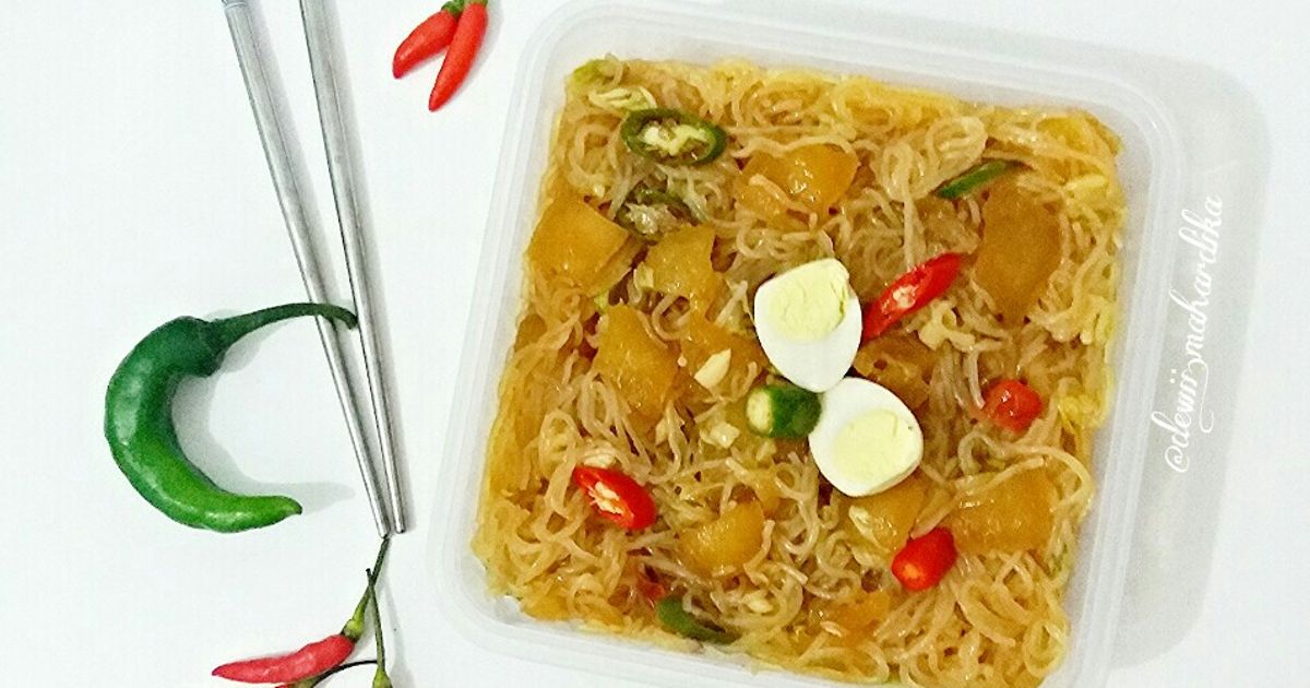 Resep Bihun Goreng Kikil Pedas oleh Dewi Mahardika - Cookpad