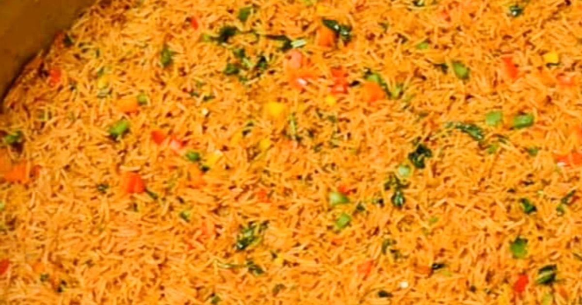 Jollof Party Rice(simple Recipe/Simple Ingredients) Recipe by Mercy ...