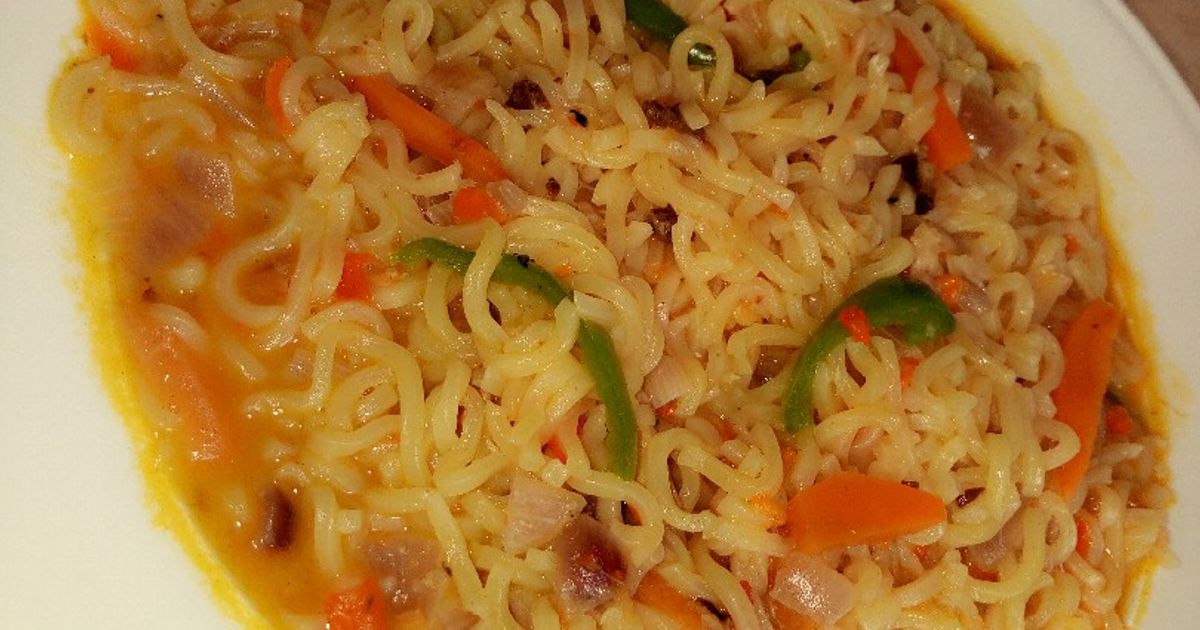 Delicious indomie with sardines and carrots to try