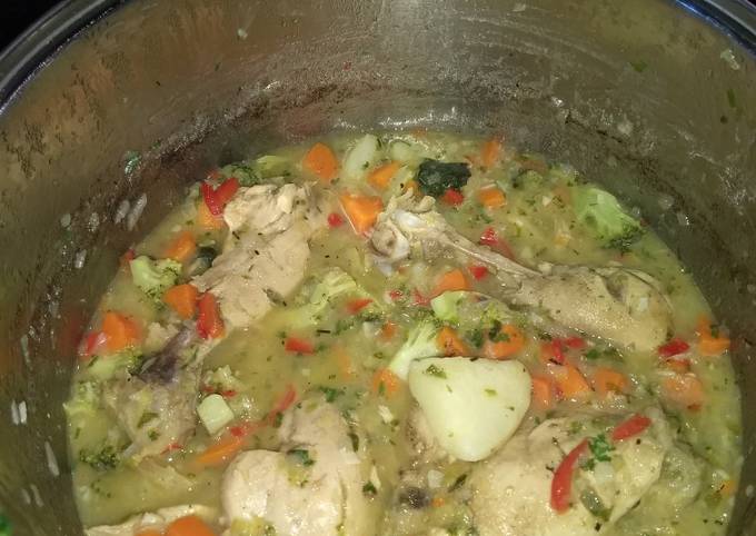 Sudado de pollo y verduras al naranja Receta de Lina Sanmiguel- Cookpad