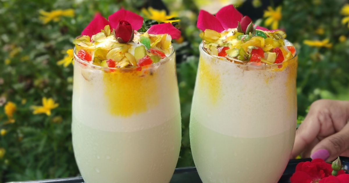 Kesar Badam Pista Milkshake Recipe by Mital Viramgama - Cookpad