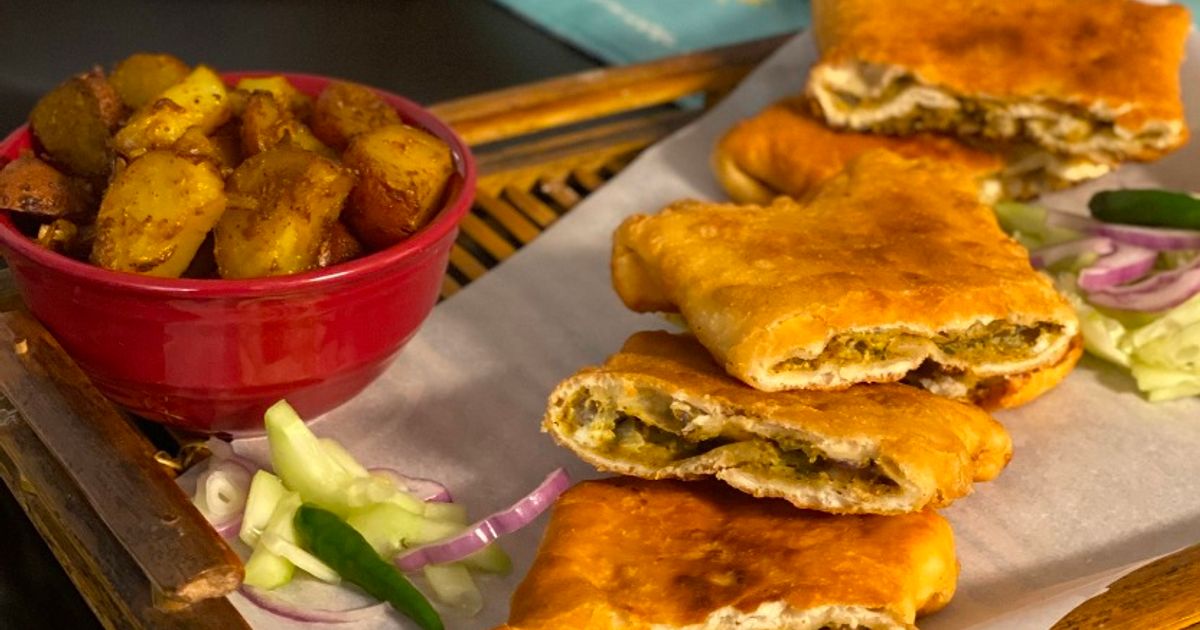 Mughlai Paratha Recipe by Suparna Sengupta - Cookpad