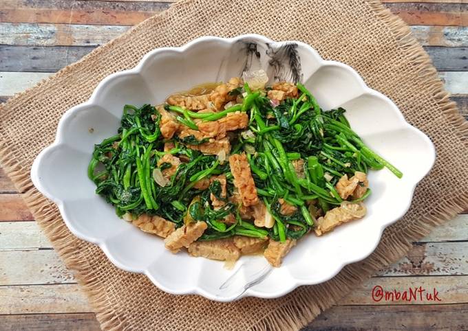 Resep Tumis Tempe Selada Air oleh Tituk SK - Cookpad