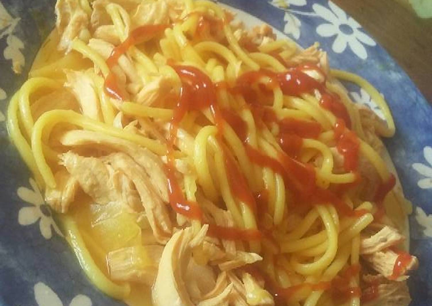 Pasta con pollo Receta de Marcela Cotte Corredor- Cookpad