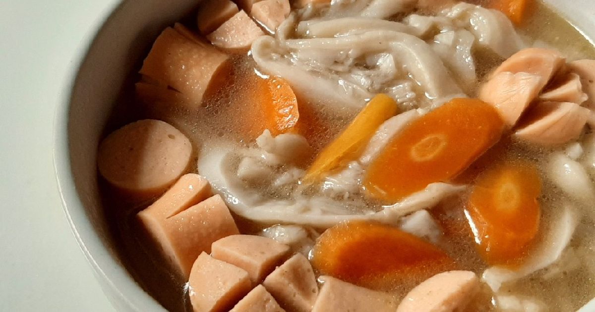 Resep Sup Bening Jamur Sosis oleh Pawon mair (Irma Rahmawati) - Cookpad