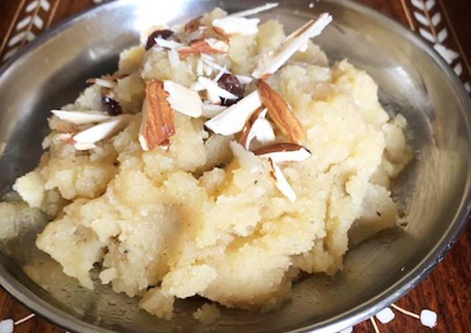 Suji ka halwa Recipe by Diya Tyagi - Cookpad