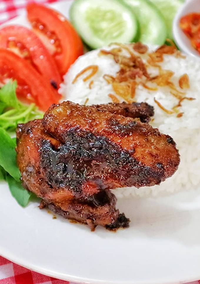 Resep Ayam Bakar Kecap oleh Dapur Adis - Cookpad