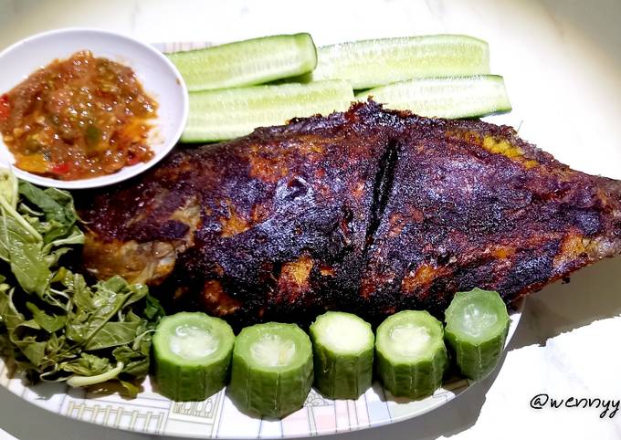Resep Ikan Gurame Bakar Sambel Matah Terasi oleh Wenny Yudi, S.Psi, MM ...